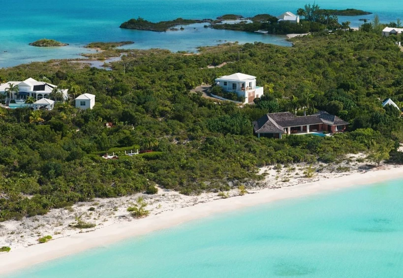 Taylor Bay Beach | Reviews 2026 | Well Traveled