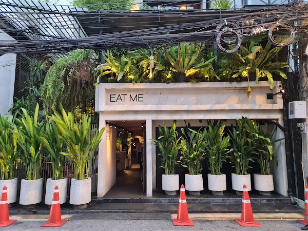 Eat Me Restaurant | Reviews 2025 | Well Traveled