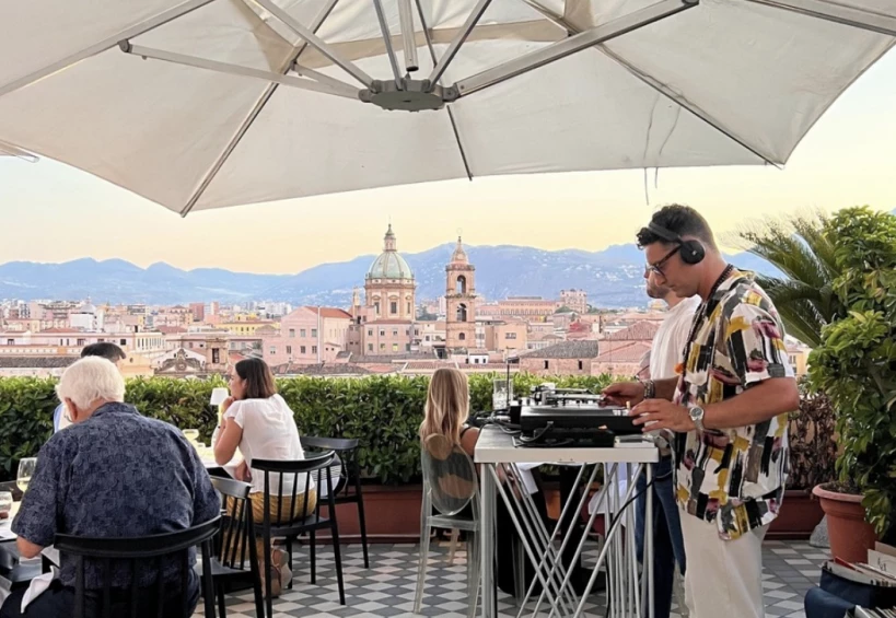 Seven Restaurant & Rooftop Cocktail Bar | Reviews 2023 | Well Traveled